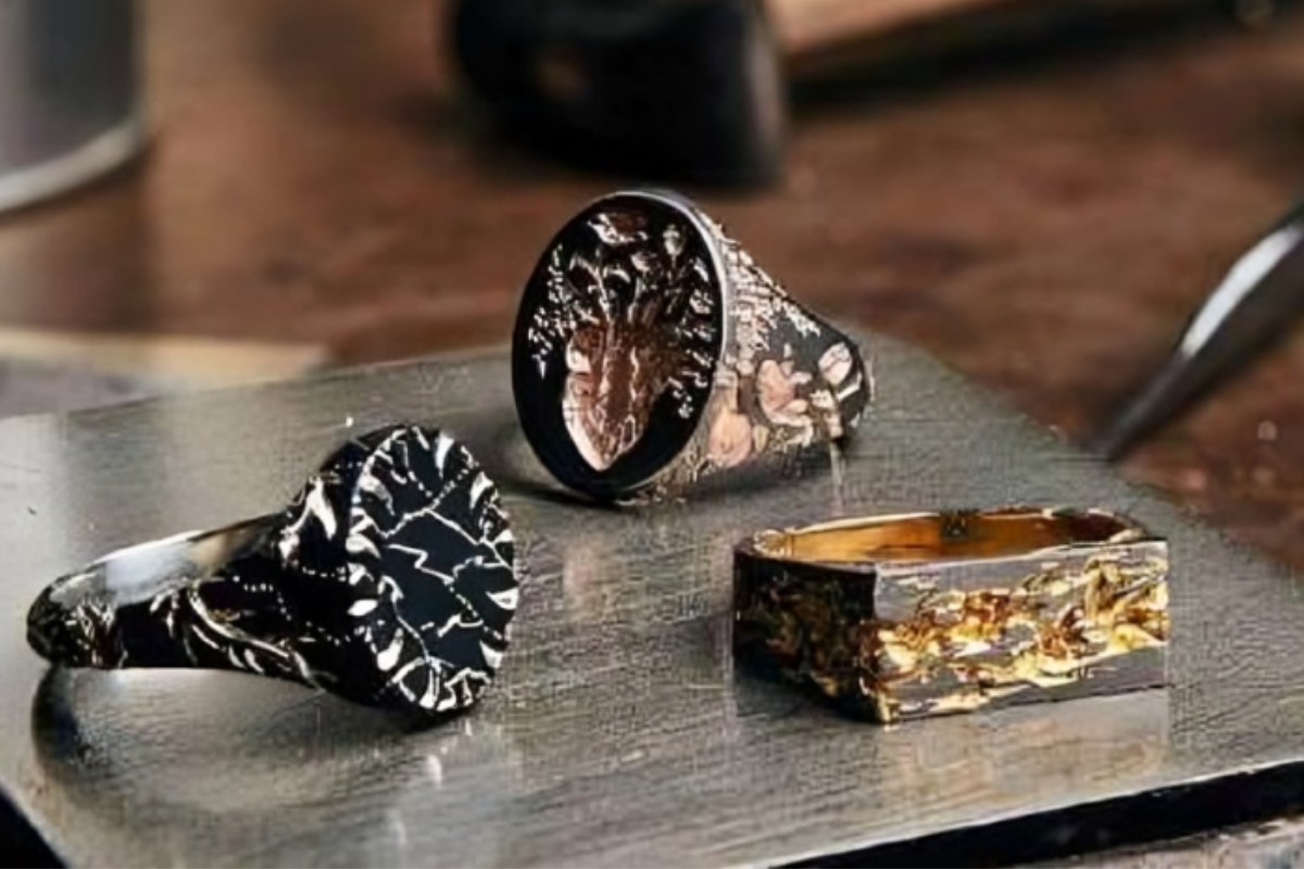 The Timeless Art of Jewelry Engraving: A Guide – Jianna Jewelers